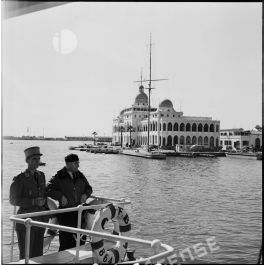 ImagesDéfense - Le siège de la compagnie du canal de Suez à Port-Saïd.