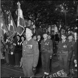 ImagesDéfense - Le général Allard lors de la cérémonie du 8 mai 1957 à ...