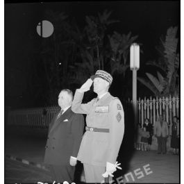 ImagesDéfense - Alger. Le général Allard et le président des Anciens ...