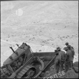 ImagesDéfense - Chantier du génie dans le massif de l'Aurès Nemencha.