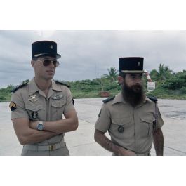 ImagesDéfense - Portrait d'un sergent-chef et d'un caporal-chef du 5e ...
