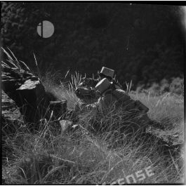 ImagesDéfense - Deux tireurs du groupe de combat de la 2e compagnie ...