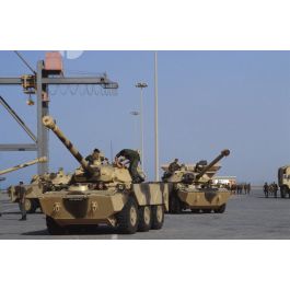 ImagesDéfense - Blindés de reconnaissance AMX-10 RC sur les ...
