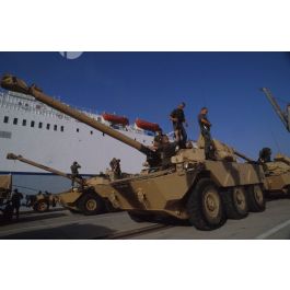 ImagesDéfense - Les blindés de reconnaissance AMX-10 RC du 1er REC ...