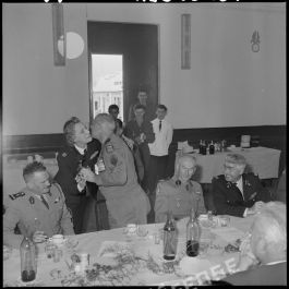 ImagesDéfense - La comtesse du Luard et le général Raoul Salan s ...