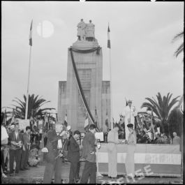 ImagesDéfense - Oran. Le monument aux morts.