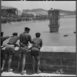 ImagesDéfense - Visite au barrage du Ghrib.