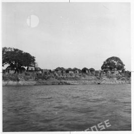 ImagesDéfense - République unie du Cameroun, 1947. Village Kotogo au ...