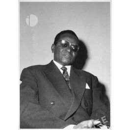 ImagesDéfense - République du Niger, 1959. Président Hamani Diori.