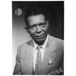 ImagesDéfense - République unie du Cameroun, 1958. M. Arouna Njoya.