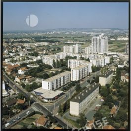 ImagesDéfense - Montesson (78). Urbanisme.