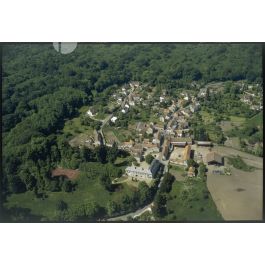 ImagesDéfense - Nerville-la-Forêt (95). Vue générale sur le village et ...
