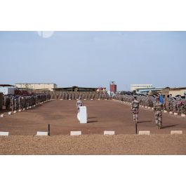 ImagesDéfense - Le général de division Marc Conruyt préside une ...