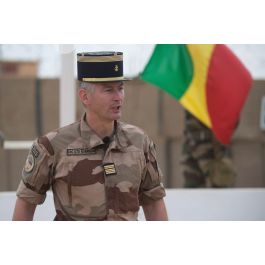 ImagesDéfense - Portrait du colonel François-Emmanuel Faivre lors d'une ...