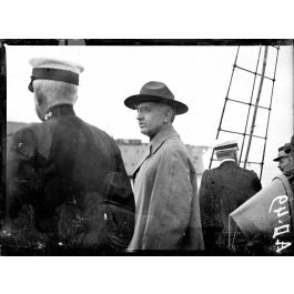 ImagesDéfense - Saint-Nazaire. Le colonel Stanley , chef de la mission ...