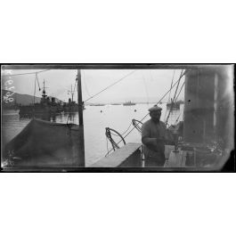 ImagesDéfense - En rade de Kérastini. Panorama de la rade de Salamine ...