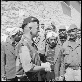 ImagesDéfense - Visite du centre de structuration d'Aïn El Adjar, la ...