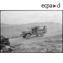 ImagesDéfense - Un Dodge israélien lors de l'opération "Paix en Galilée ...