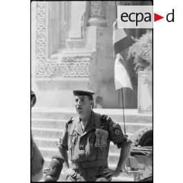 ImagesDéfense - Interview du général Granger à Beyrouth.