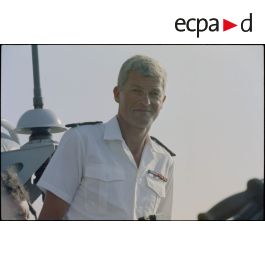 ImagesDéfense - Le capitaine de frégate Rouyer, commandant du Georges ...