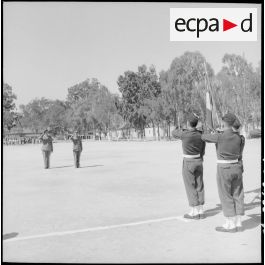 ImagesDéfense - Prise d'armes à la caserne du 45e régiment des ...