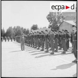 ImagesDéfense - Prise d'armes à la caserne du 45e régiment des ...