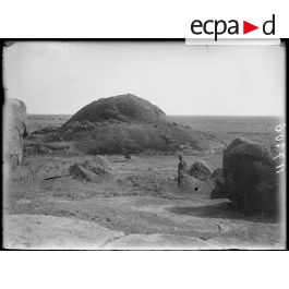 ImagesDéfense - Mendif. Vue générale du pays vers l'est. [légende d ...