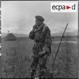 ImagesDéfense - Le capitaine Cabiro, commandant de la 4e compagnie du ...