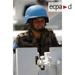 ImagesDéfense - Portrait d'un militaire féminin du RMT (régiment de marche du Tchad) du ...