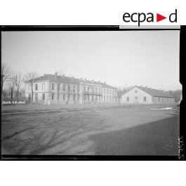 ImagesDéfense - [Camp de Satory. Les casernes.]