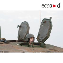 ImagesDéfense - Portrait d'un marsouin du 2e RIMa à bord d'un VBCI lors ...