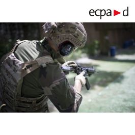 ImagesDéfense - Un commando du 1er régiment parachutiste d'infanterie ...