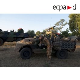 ImagesDéfense - Un légionnaire du 1er régiment étranger de cavalerie ...