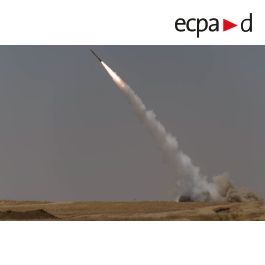 ImagesDéfense - Tir d'un projectile par un lance-roquette HIMARS M142 ...