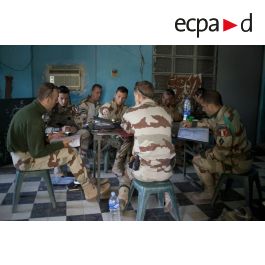 ImagesDéfense - Le commandant d'unité du 21e régiment d'infanterie de ...