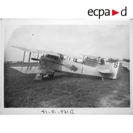 ImagesDéfense - Capitaine Luc-Pupat (dans son SPAD). Août 1917, une des ...