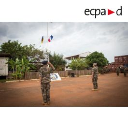 ImagesDéfense - Le général de brigade Pierre Gillet, commandant la ...