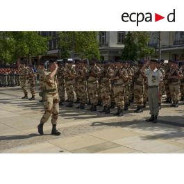 ImagesDéfense - Le colonel Claude Minjoulat-Rey, chef d'état-major de ...