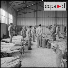 ImagesDéfense - Chambrée de soldats d'une compagnie saharienne de la ...