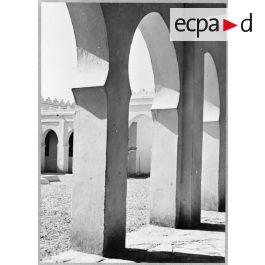 ImagesDéfense - Vues de Colomb-Béchar.