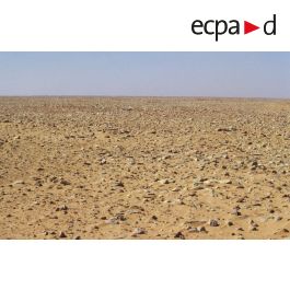 ImagesDéfense - Paysage désertique vu de la Tapline Road (trans-arabian ...
