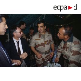 ImagesDéfense - Le général de brigade Raymond Germanos, chef du SIRPA ...