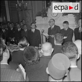 ImagesDéfense - Oran. Réception à l'hôtel de ville. Henri Fouques ...