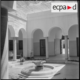 ImagesDéfense - Colomb-Béchar. Pavillon des officiers à l'hôpital ...