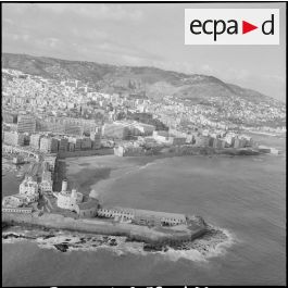 ImagesDéfense - Alger. Vue aérienne de l'amirauté.