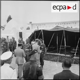 ImagesDéfense - Visite au commando Georges à Saïda. [Description en cours]