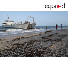 ImagesDéfense - L'engin de débarquement d'infanterie et de chars (EDIC ...