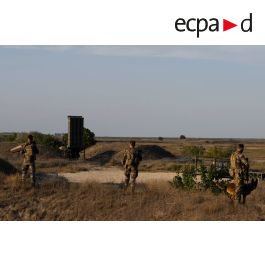 ImagesDéfense - Des commandos parachutistes de l'air n°20 (CPA 20 ...