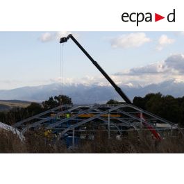 ImagesDéfense - Construction d'un bâtiment dans la zone technique du ...