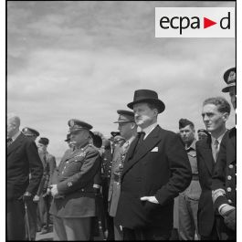 ImagesDéfense - Alfred Duff Cooper, ambassadeur de Grande-Bretagne en ...